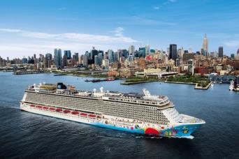 NCL: World Travel Award als „World’sLeading Large Ship Cruise Line ...